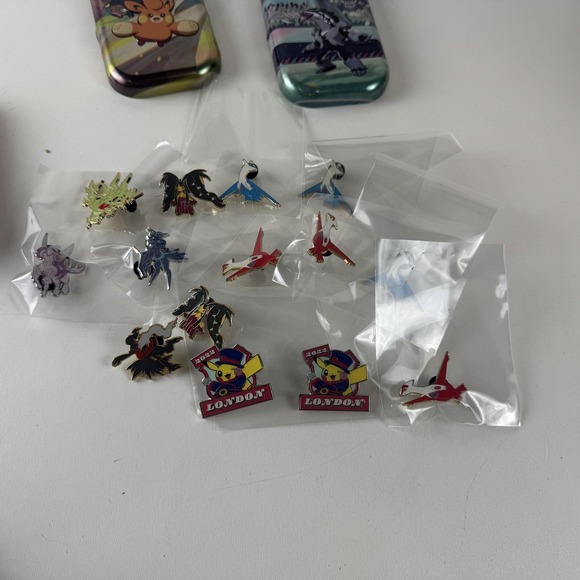Nintendo | Toys | Pokemon 222 London Pikachu Event Pin Set Latias ...